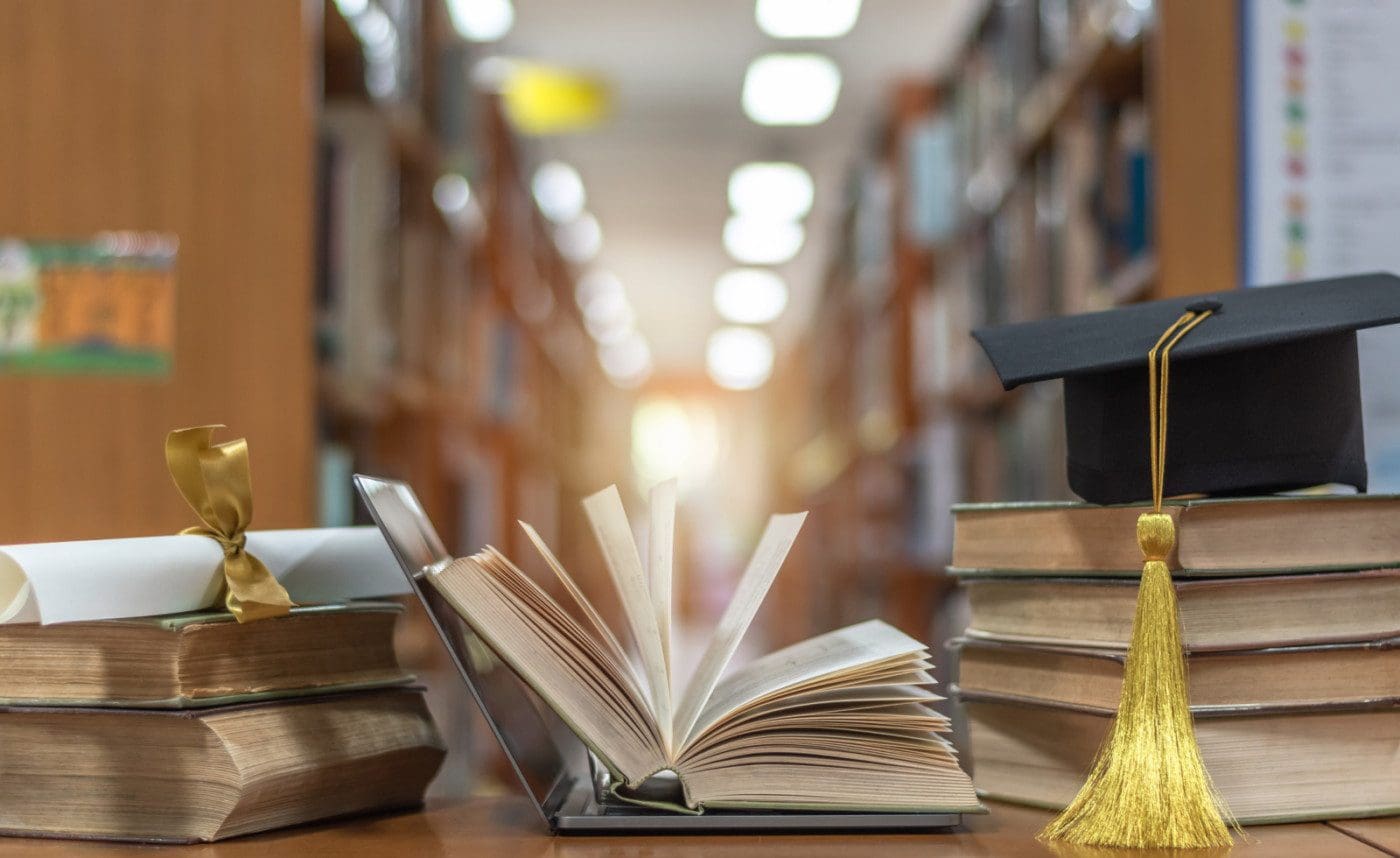 Top 8 Graduate Programs in Communications